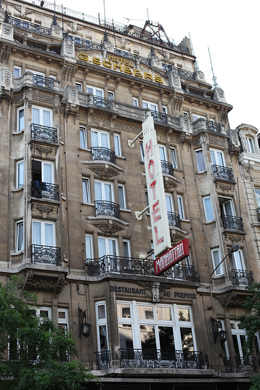 Artists Info: Jeanne Faust